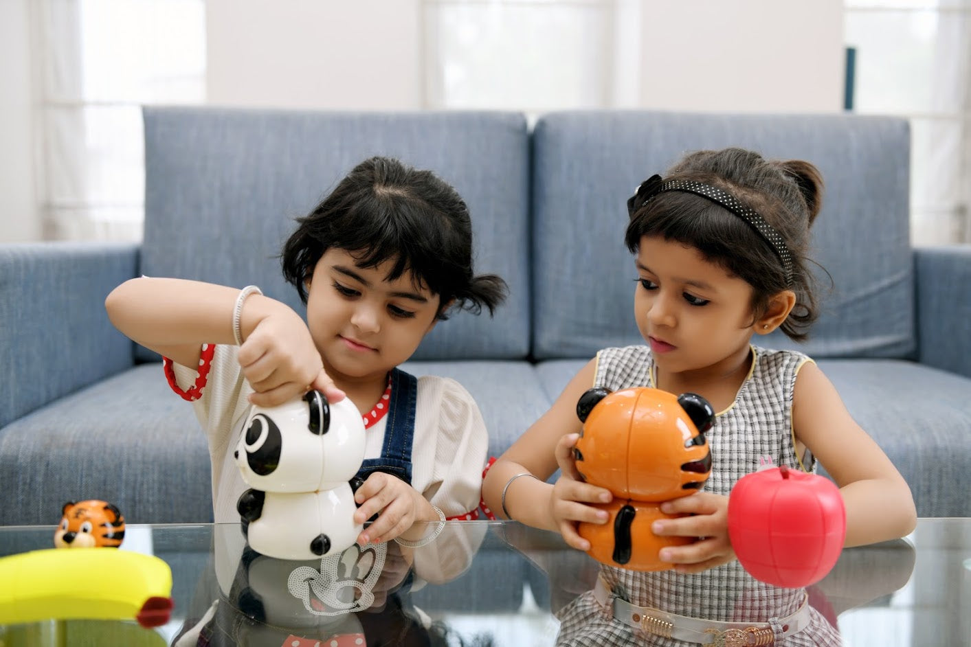 8 Best Brain Building Puzzles For 3-Year-Old Kids In 2023 | Cubelelo