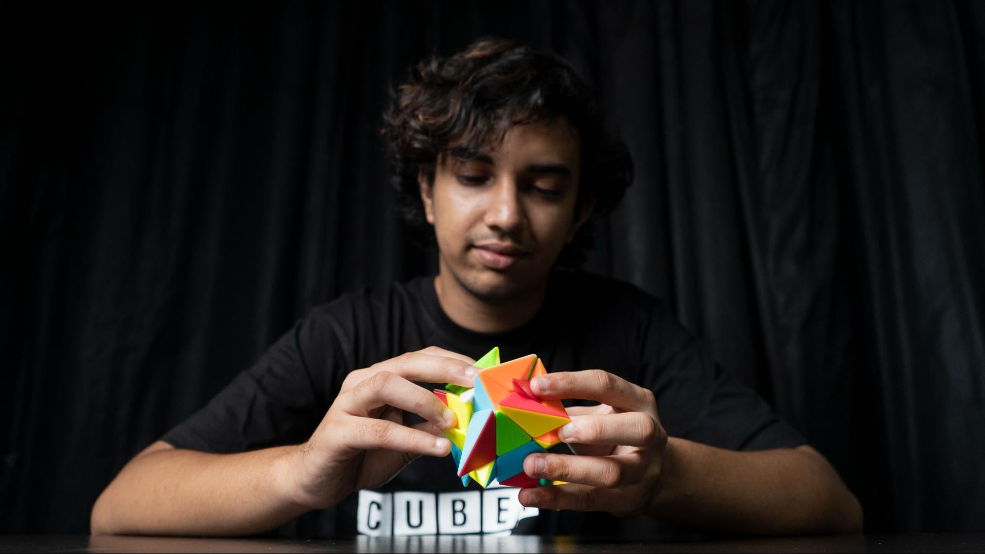 How To Solve An Axis Cube